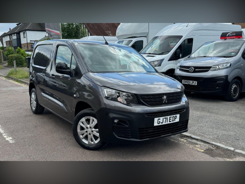 Used Vans for sale in Epsom, London | First Direct Vans Ltd